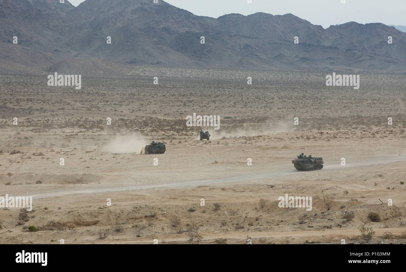 Assult course hi-res stock photography and images - Alamy