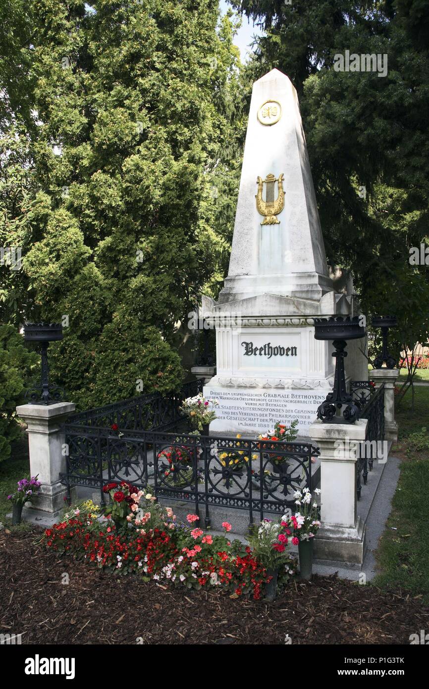 Tumba de beethoven hi-res stock photography and images - Alamy