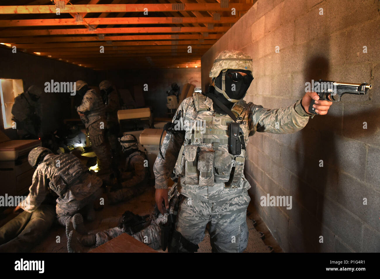 Cours alpha hi-res stock photography and images - Alamy