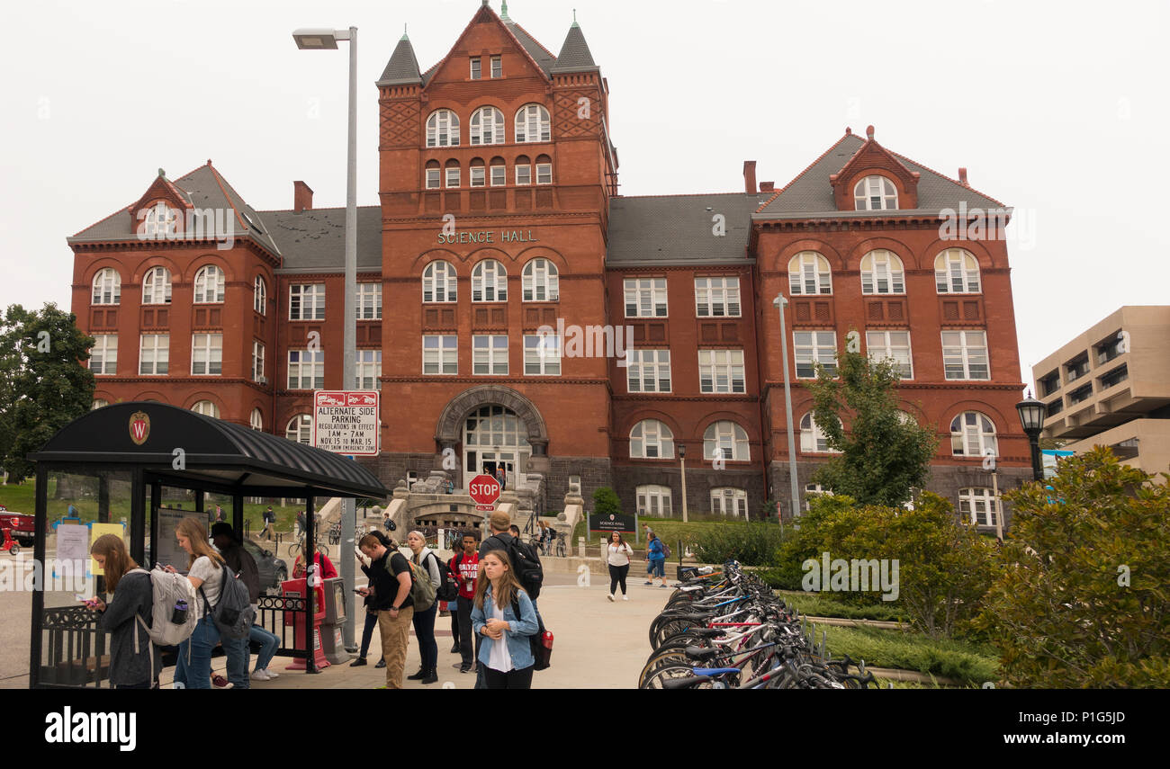 Old fashioned bus stop sign hi-res stock photography and images - Alamy