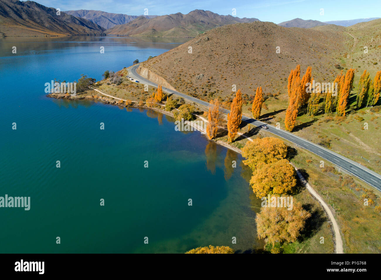 Highway and Alps 2 Ocean Cycle Trail, and Lake Benmore, Waitaki Valley ...