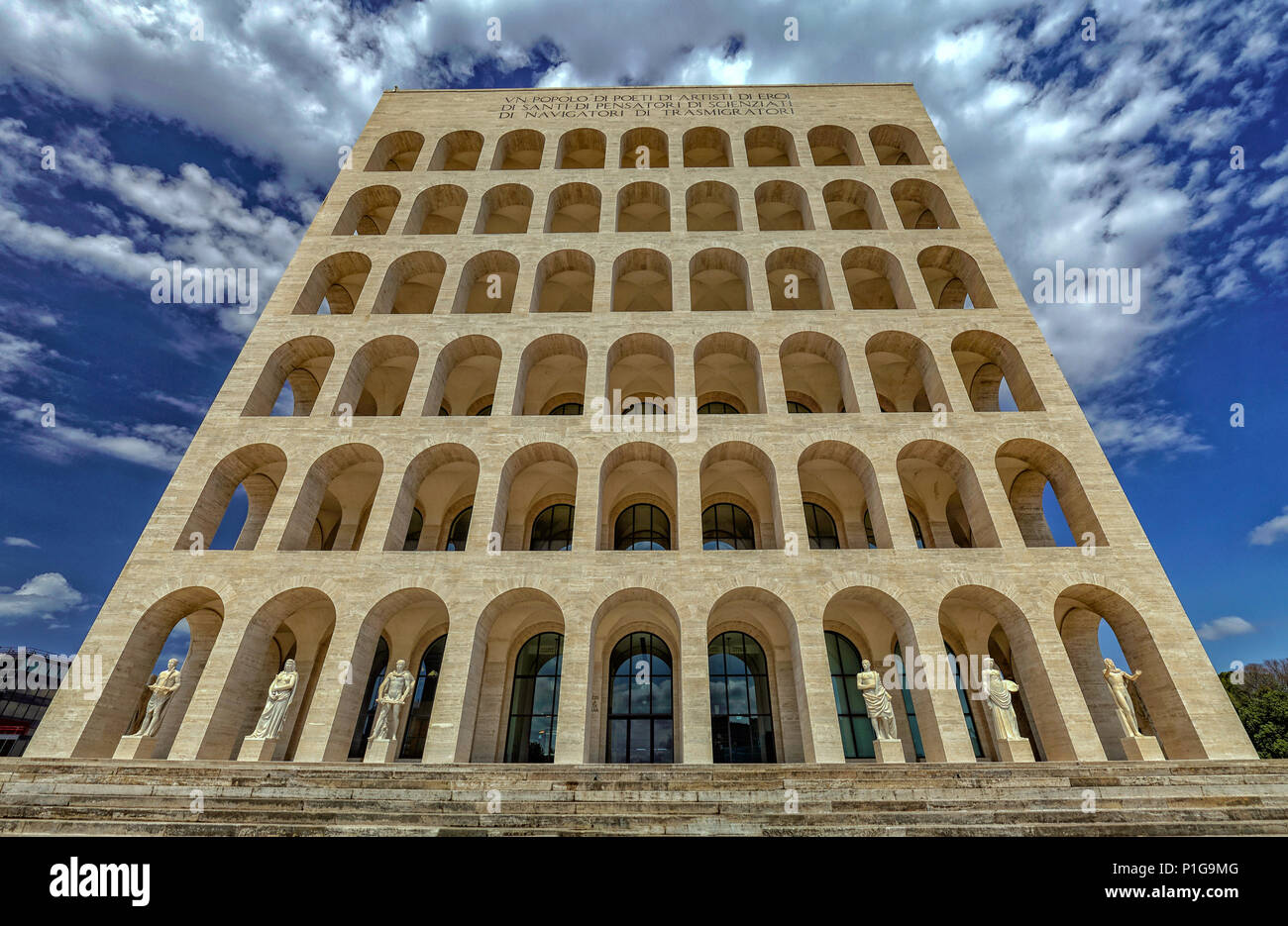 Rome Eur Palace square coliseum building Stock Photo - Alamy