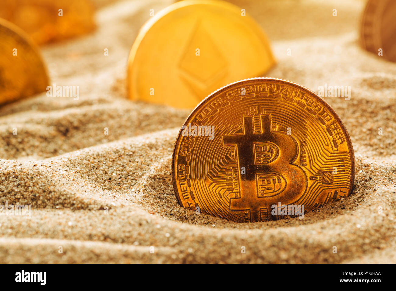 Lost and found hi-res stock photography and images - Alamy