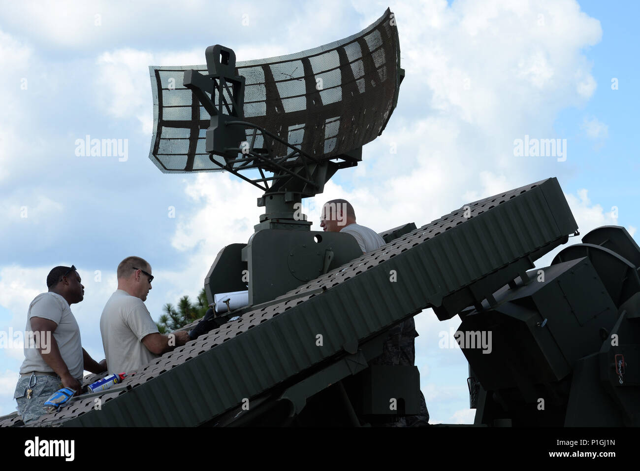 (From left) U.S. Air National Guard Master Sgt. Courtney Ricks, Combat ...