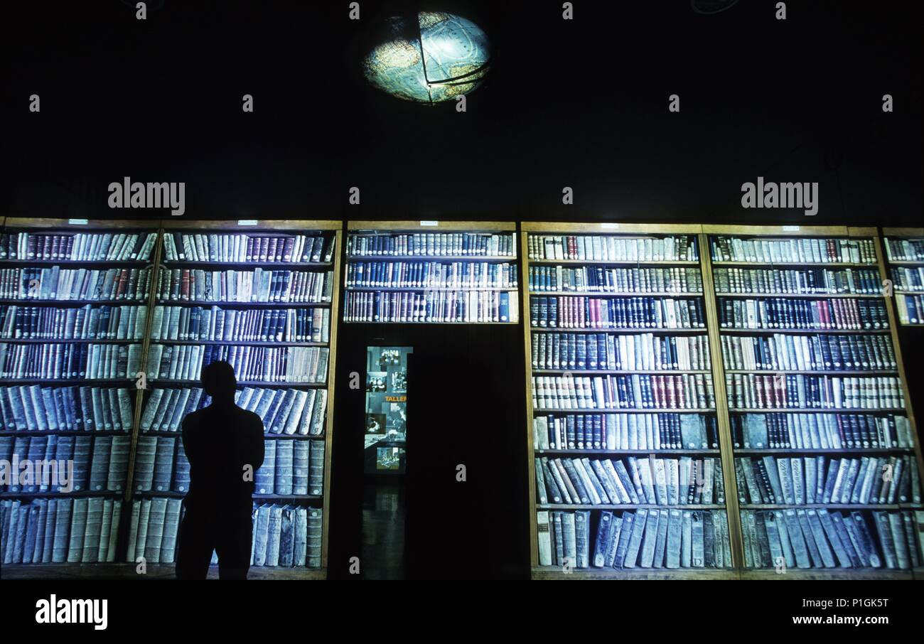 Bages: Montserrat, "Espai / Espacio Audiovisual Stock Photo - Alamy