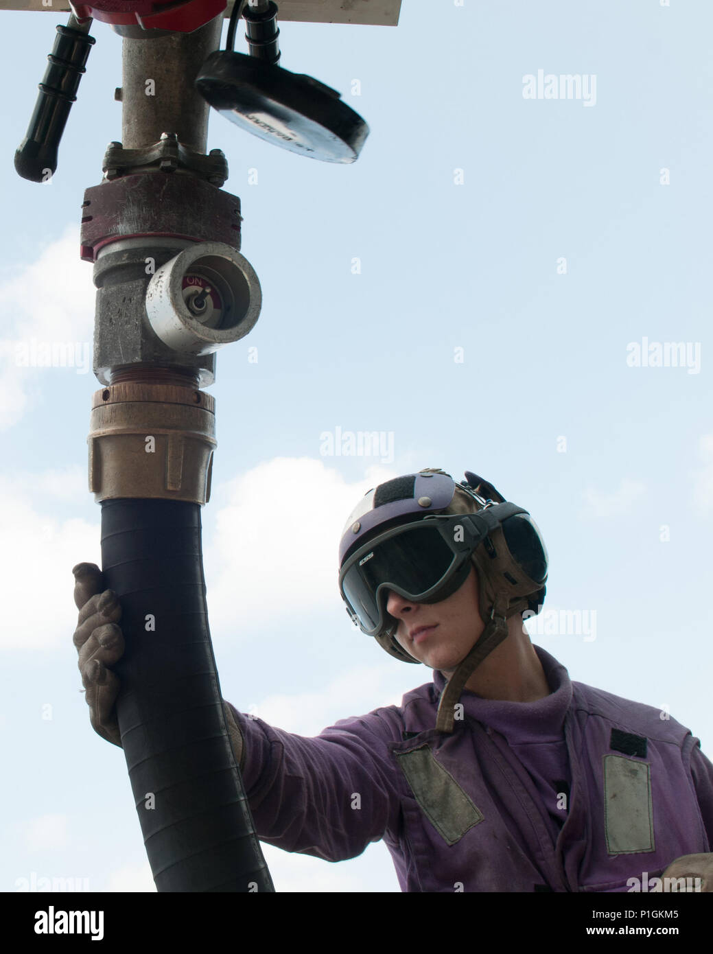 Jp 5 below deck fuel system hi-res stock photography and images - Alamy