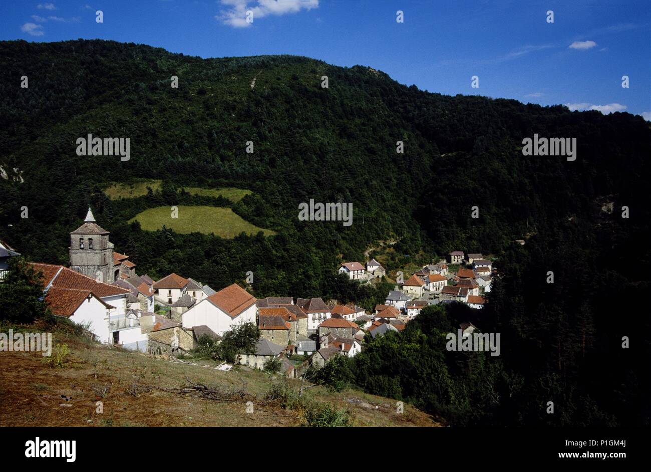 Valle Del Roncal High Resolution Stock Photography and Images - Alamy