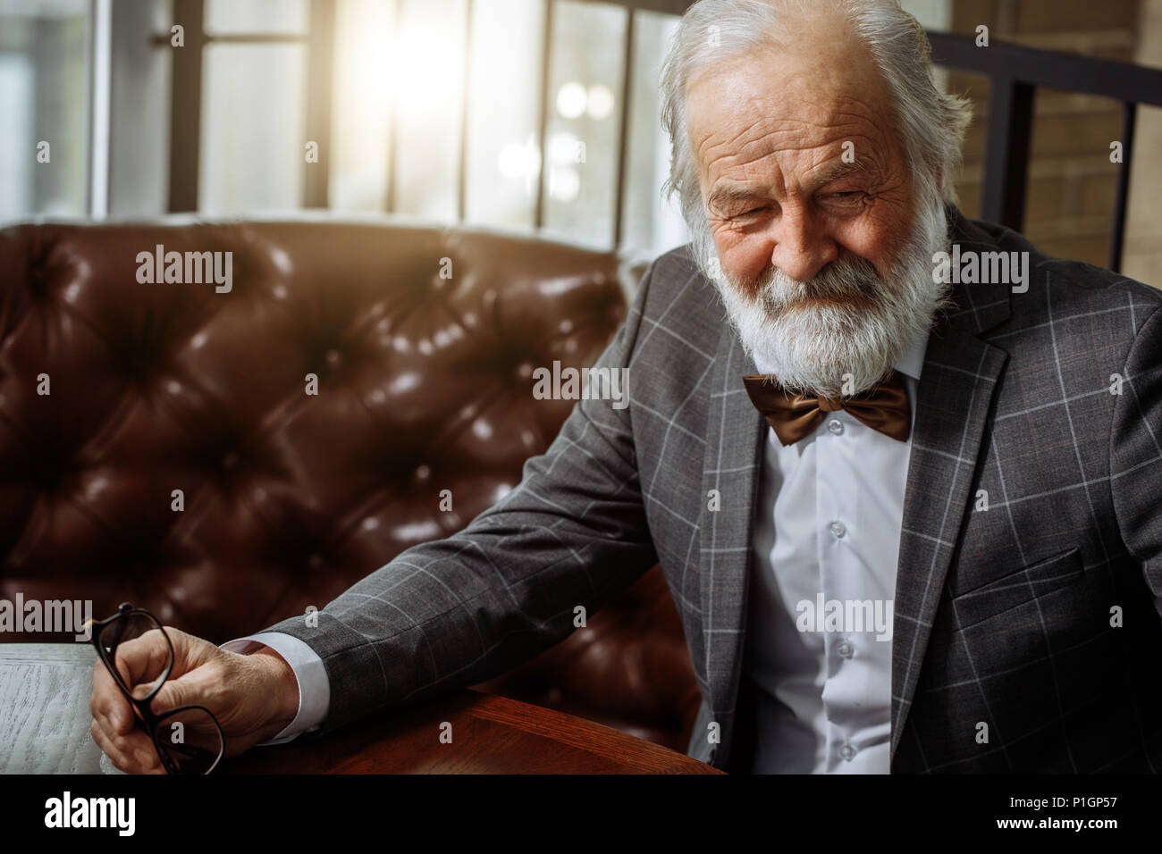 flashback to old man's childhood.old man is buried in memories of the ...