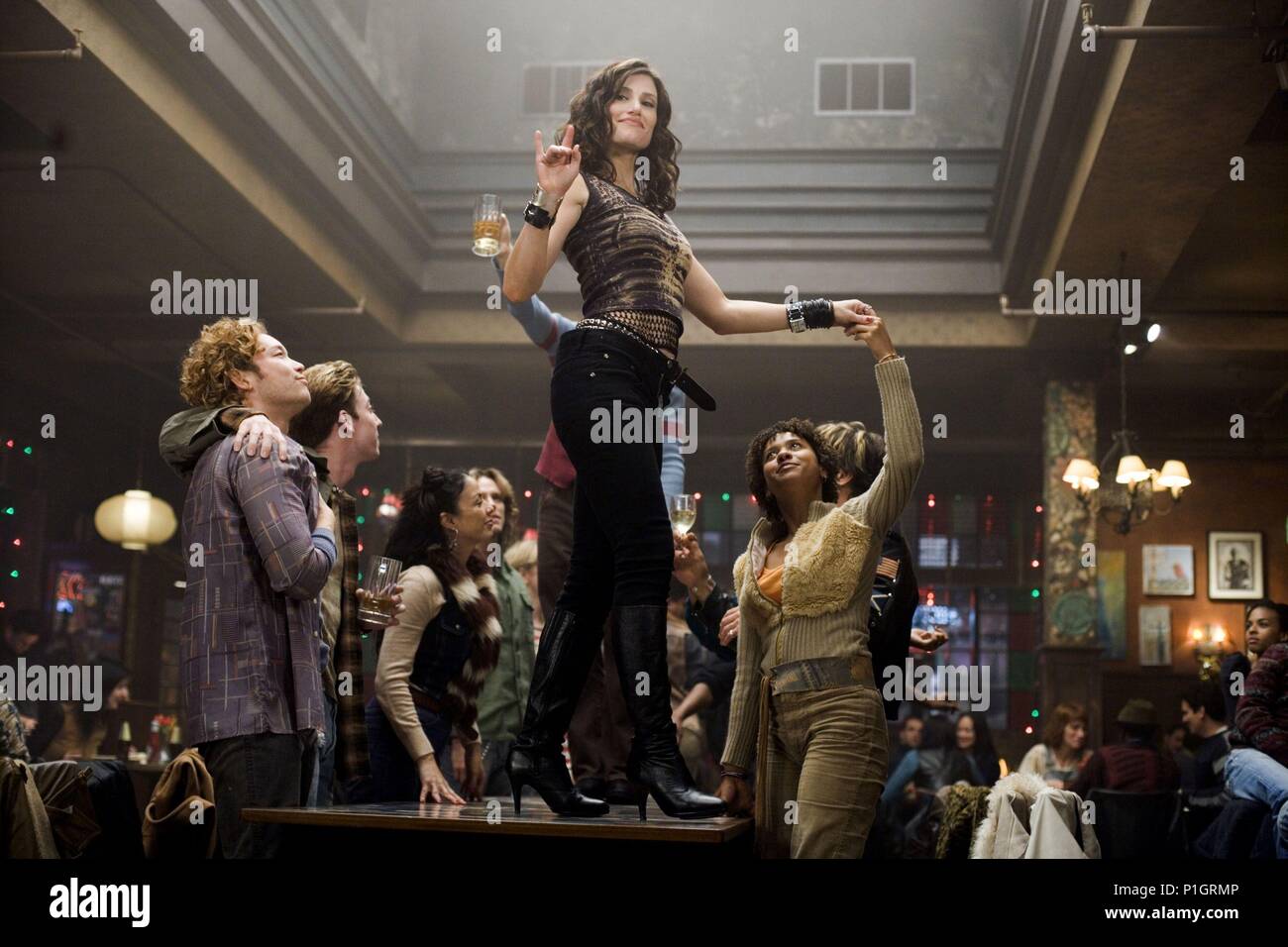 Idina menzel rent hi-res stock photography and images - Alamy