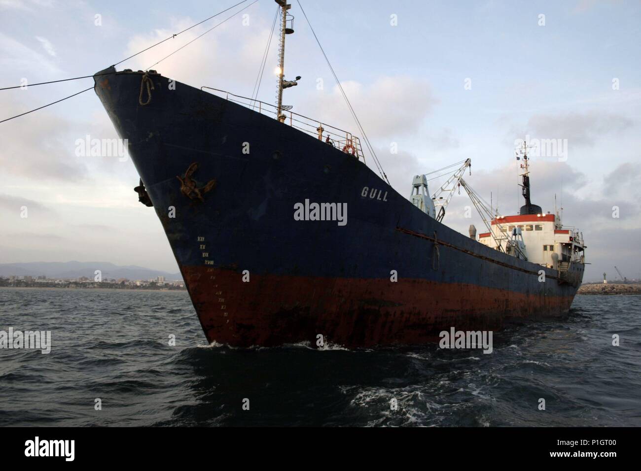 Original Film Title: CARGO. English Title: CARGO. Film Director: CLIVE ...