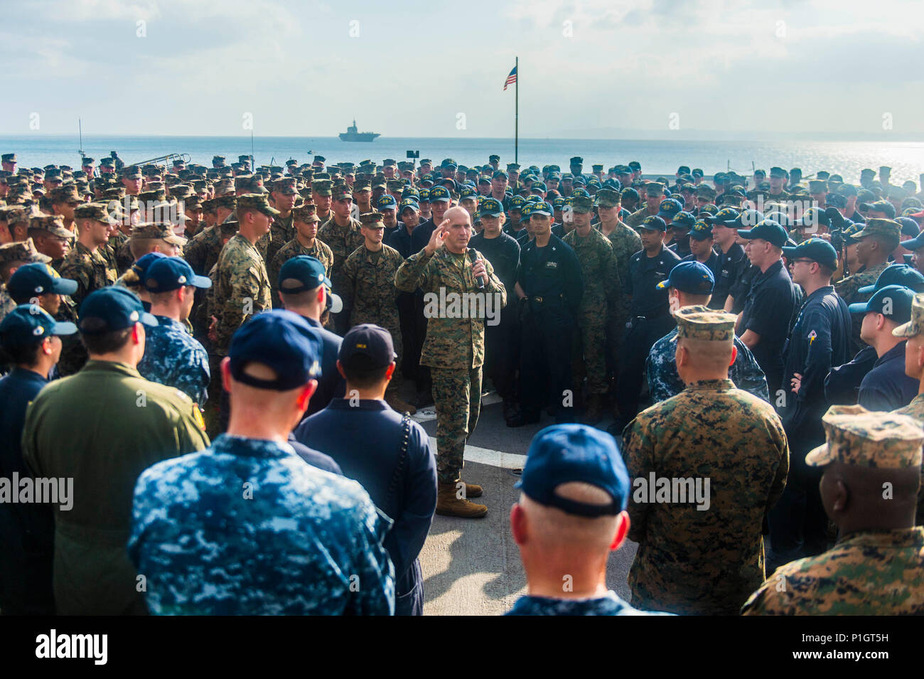 161029-N-XM324-133OKINAWA, Japan (Oct. 29, 2016) Marine Maj. Gen ...