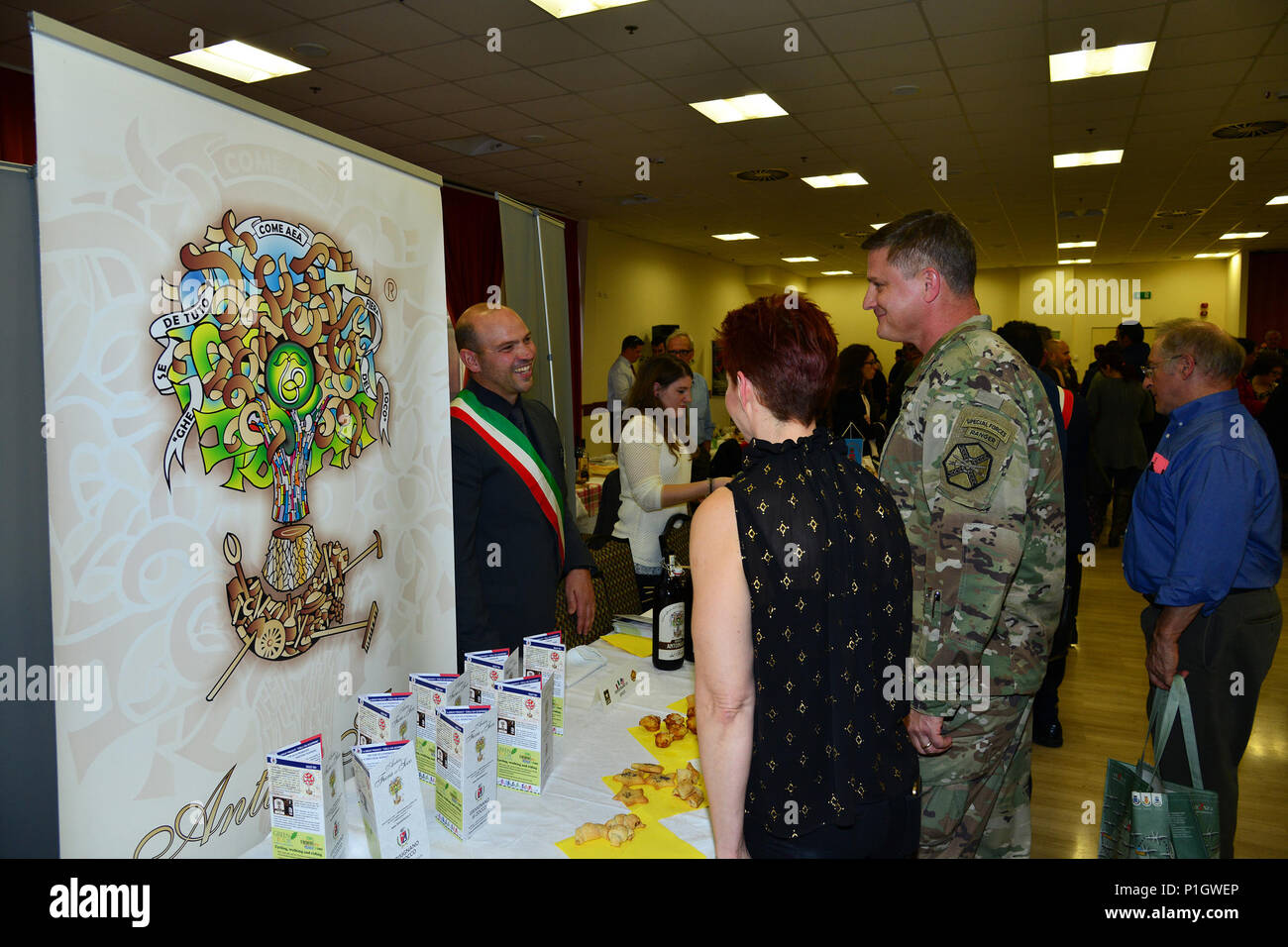 U.S. Army Col. Steve Marks, U.S. Army Garrison Italy commander, meets ...