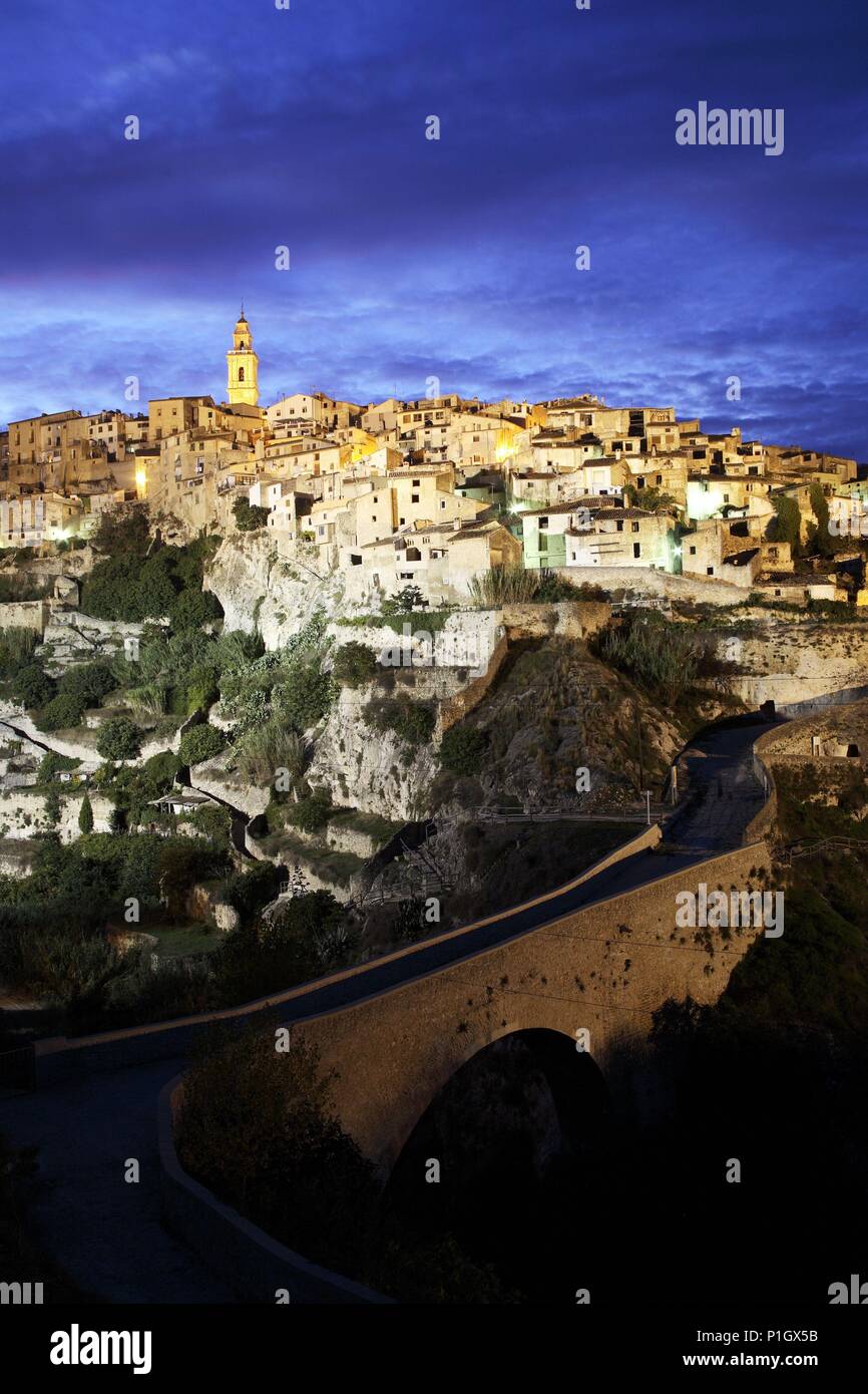 Pueblo medieval pueblo alto hi-res stock photography and images - Alamy