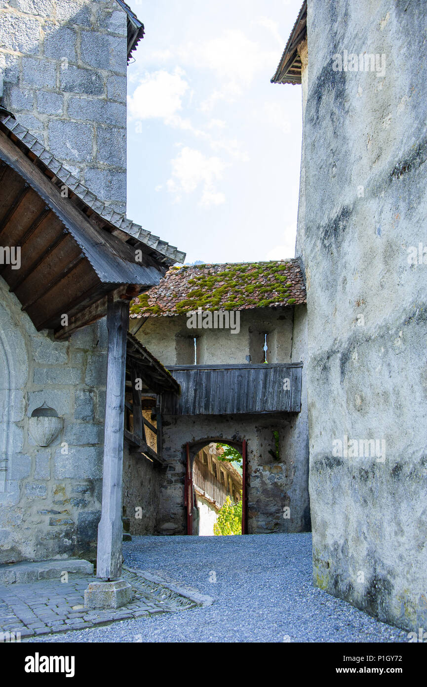 Arrow slits hi-res stock photography and images - Alamy