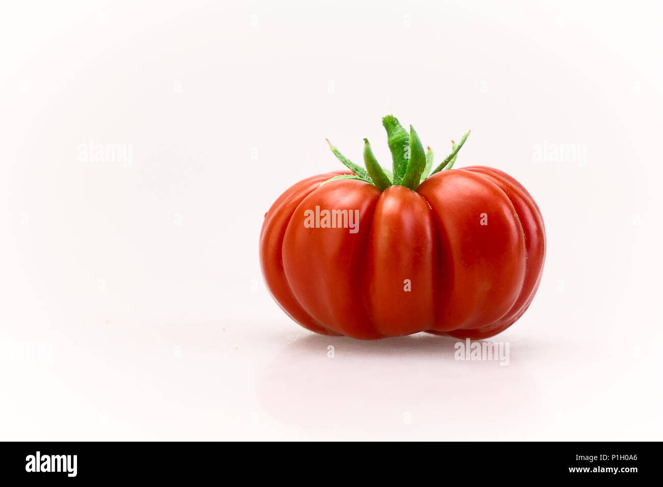 Sicilian organic red tomato Stock Photo - Alamy