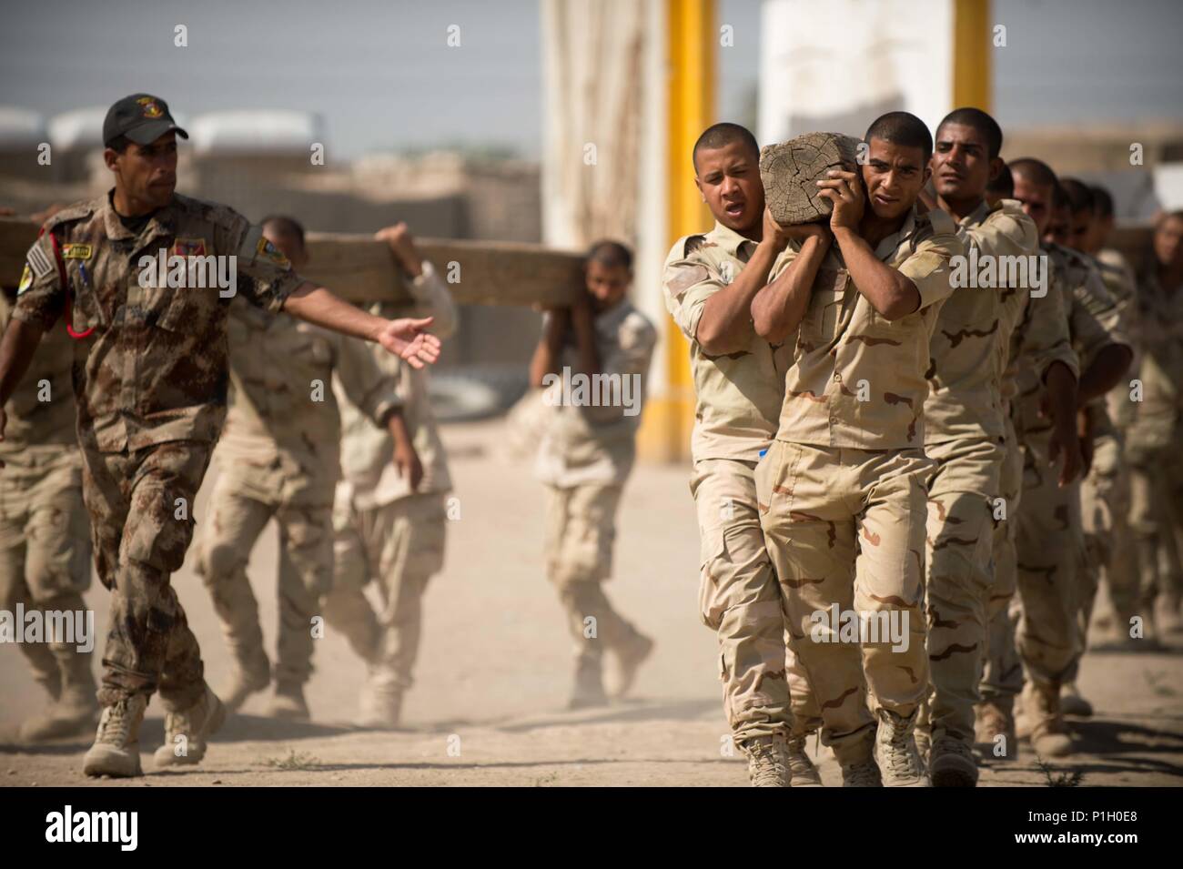 Iraqi counter terrorism services hi-res stock photography and images ...