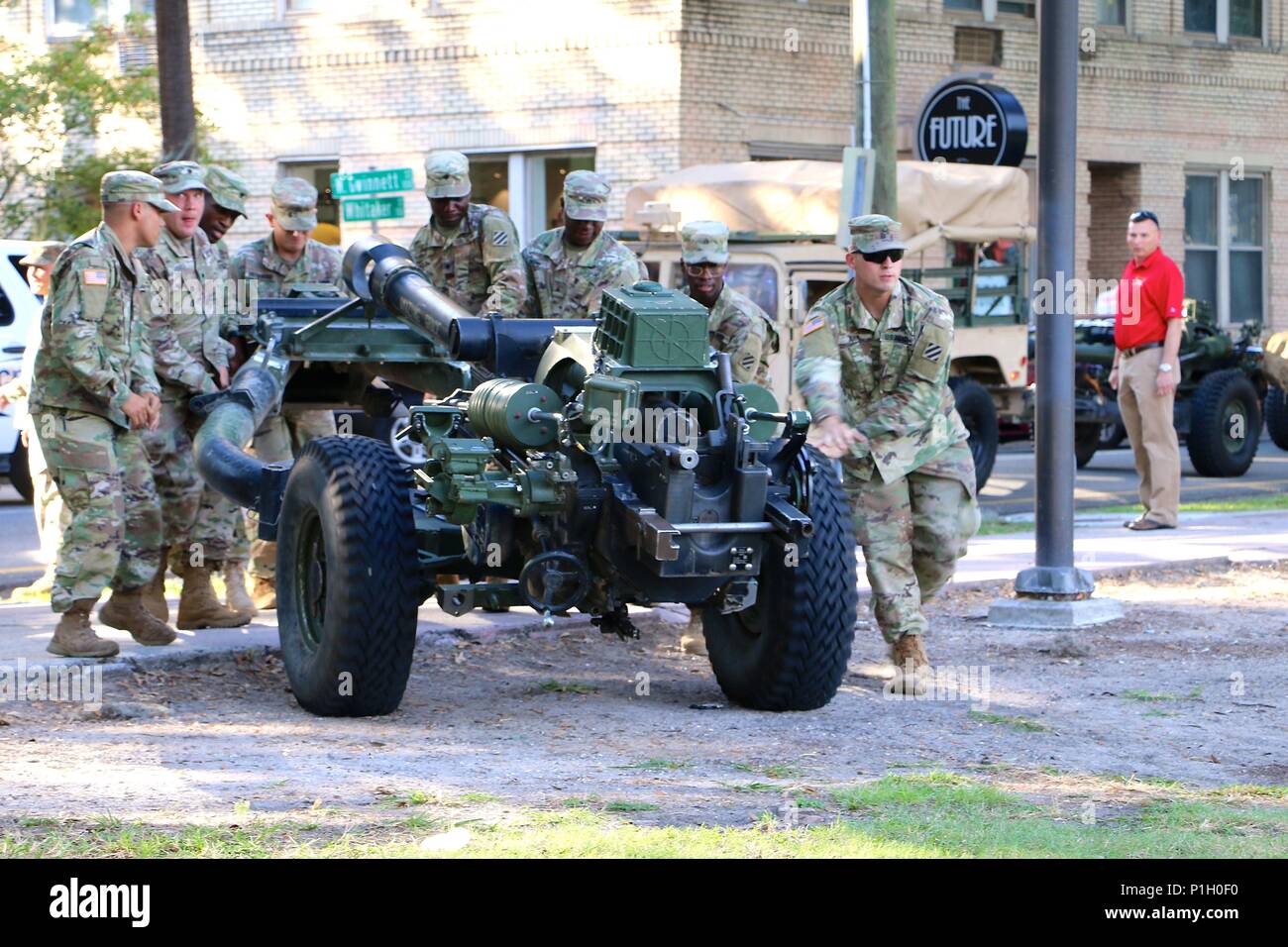 Soldiers from 1st Battalion, 9th Field Artillery Regiment, 3rd Infantry ...