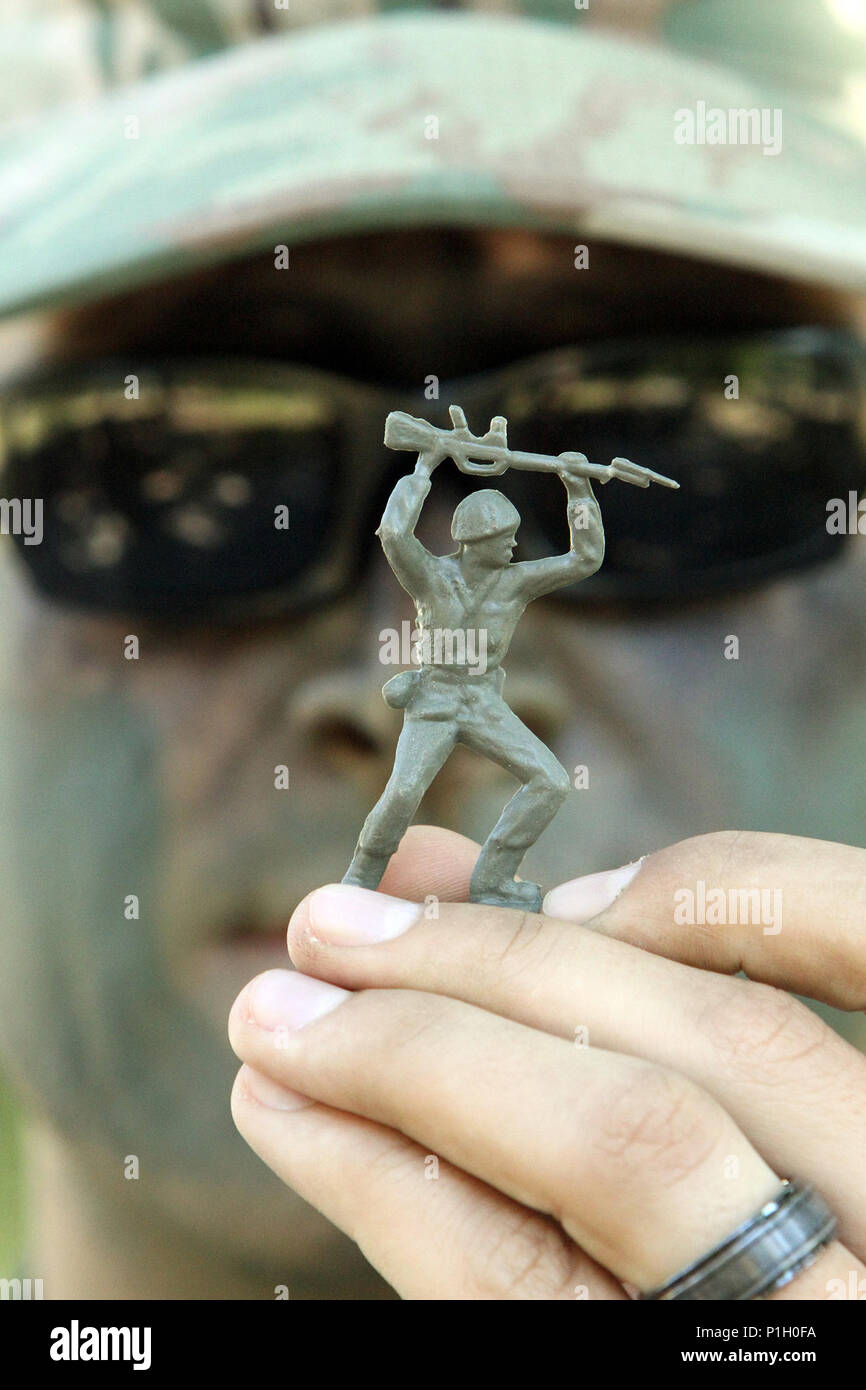 Capt. John Logan, battery commander of C Battery, 1st Battalion, 79th ...