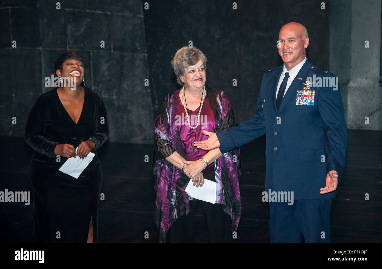 Col barry dickey hi-res stock photography and images - Alamy