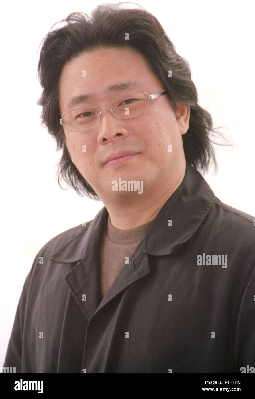 Park chan wook portrait hi-res stock photography and images - Alamy