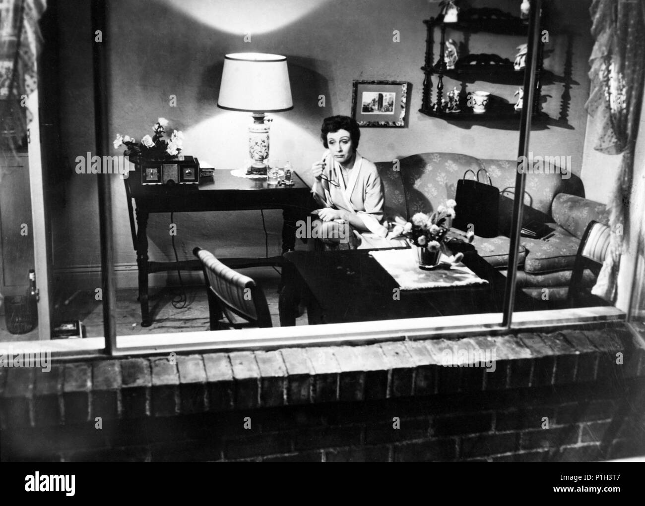 Original Film Title: REAR WINDOW. English Title: REAR WINDOW. Film ...