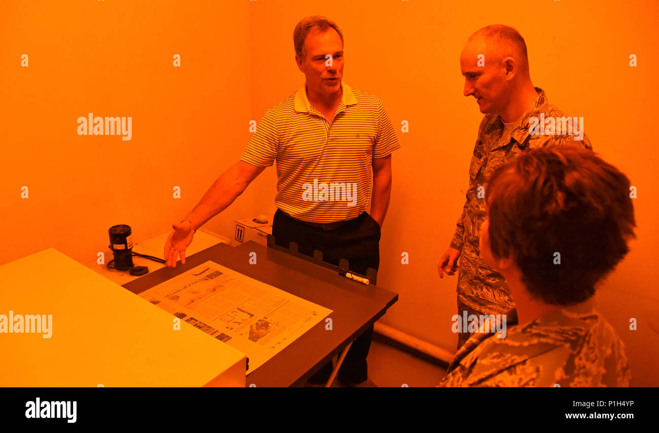 Harlan Shellabarger, Cheney Free Press publisher, shows Col. Ryan ...