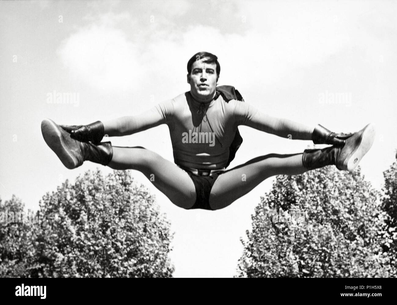 Original Film Title: CHE FANNO I NOSTRI SUPERMEN TRA LE VERGINI DELLA ...