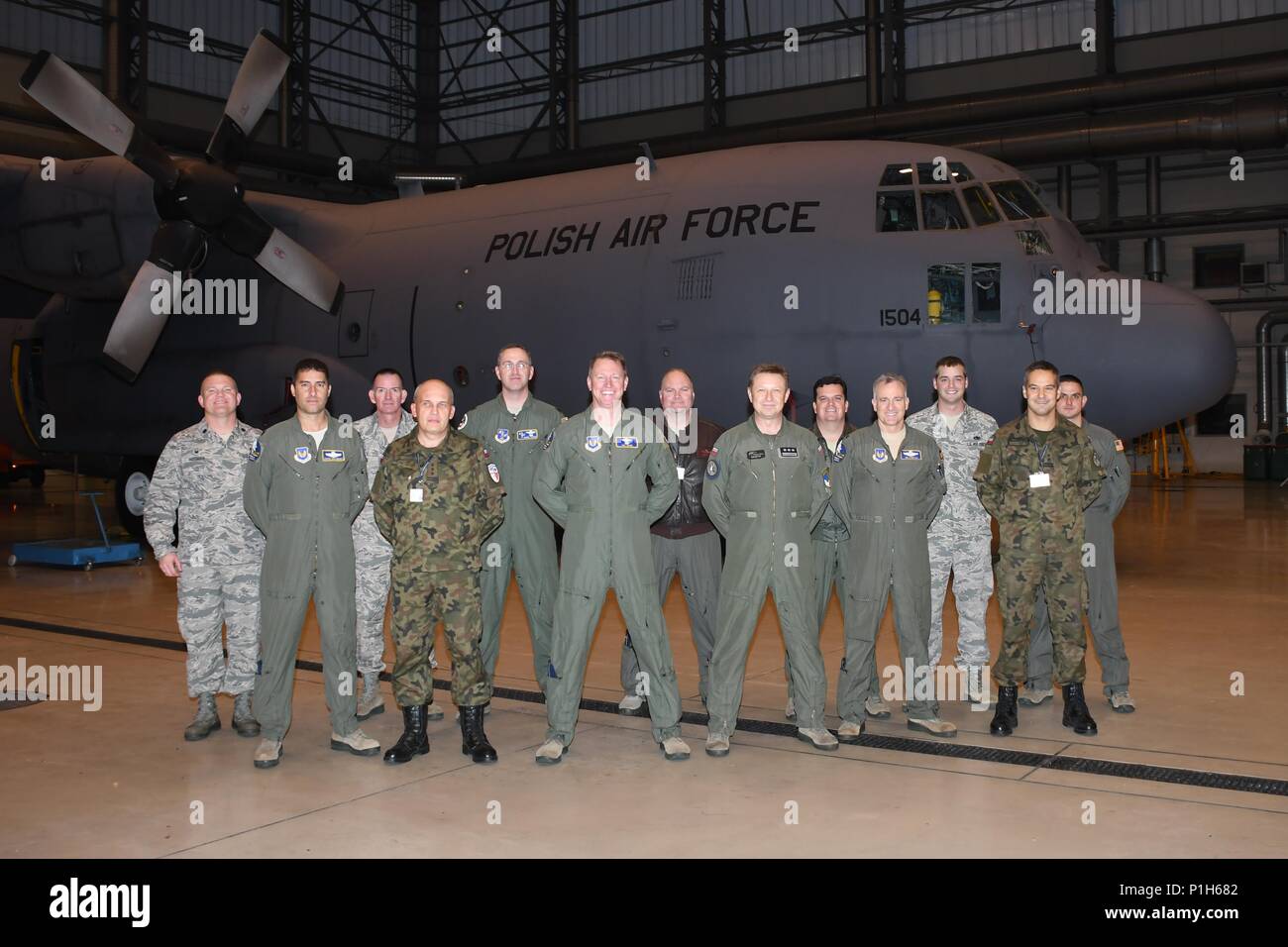 Air force reserve 94th airlift wing hi-res stock photography and images ...