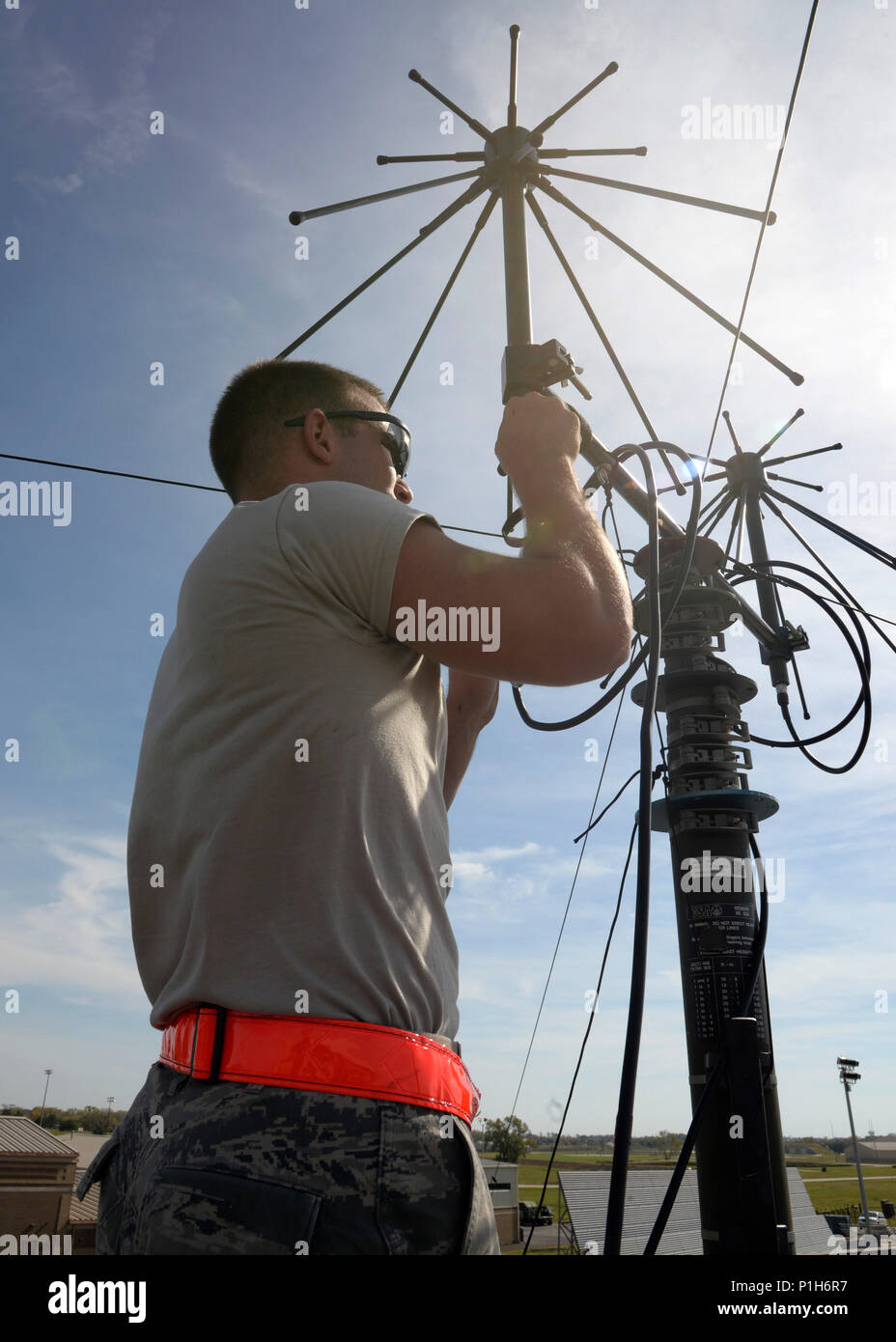 Military strategic and tactical relay hi-res stock photography and ...