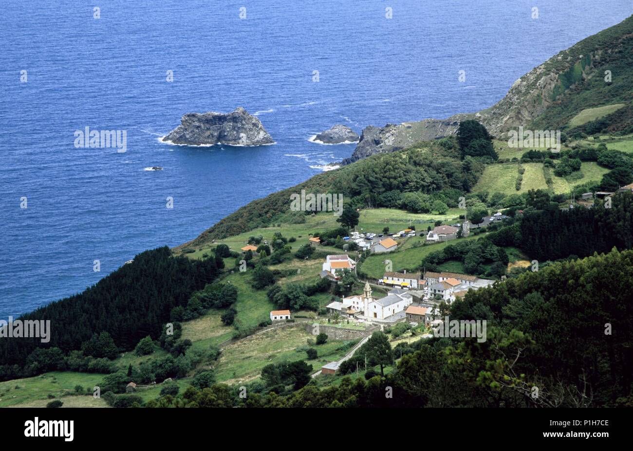 SPAIN - Galicia - Rías Altas - A CORUÑA. San Andrés de Teixidó; vista a ...