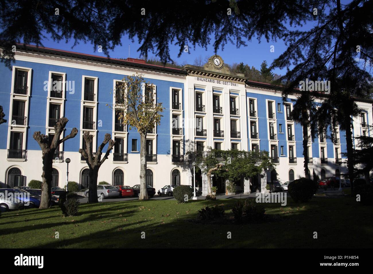 Urola costa hi-res stock photography and images - Alamy