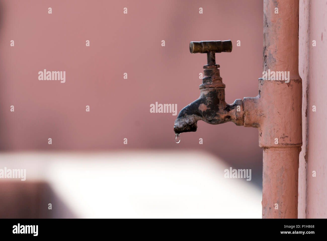 Outside Tap Dripping Stock Photos & Outside Tap Dripping Stock Images ...