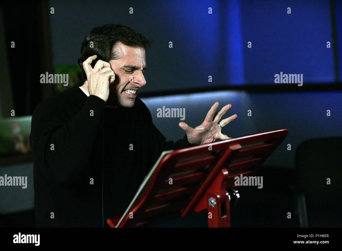 Steve carell over the hedge hi-res stock photography and images - Alamy