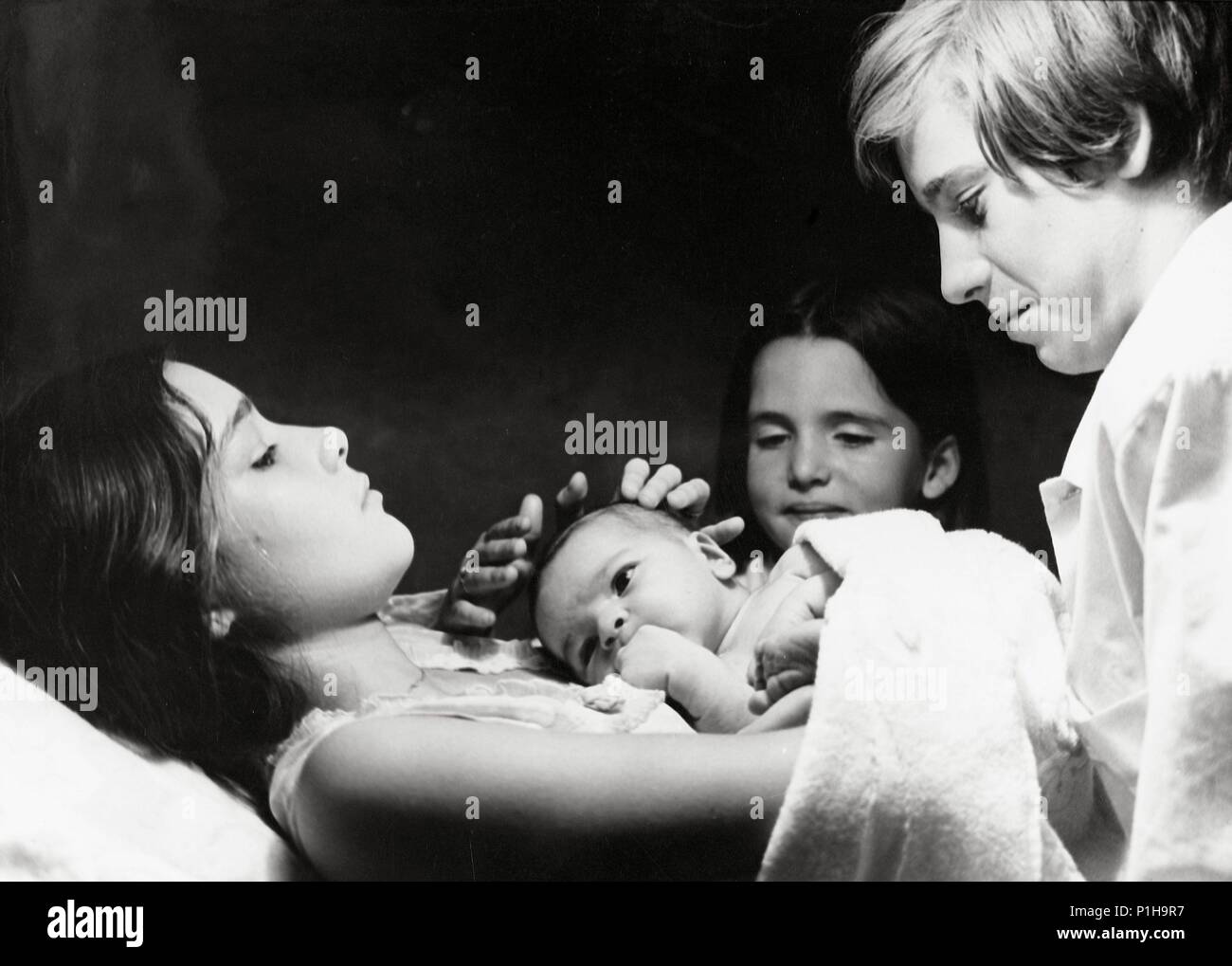 Original Film Title: ADIOS, CIGUEÑA, ADIOS. English Title: GOODBYE ...