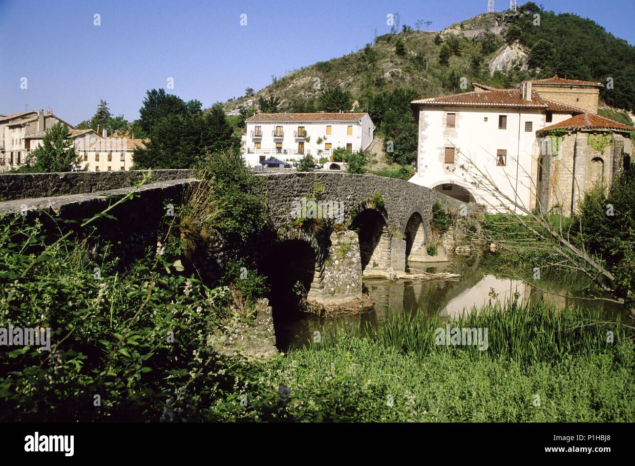 SPAIN - Valles Pirenaicos (district) - NAVARRA. La Trinidad de Arre y ...