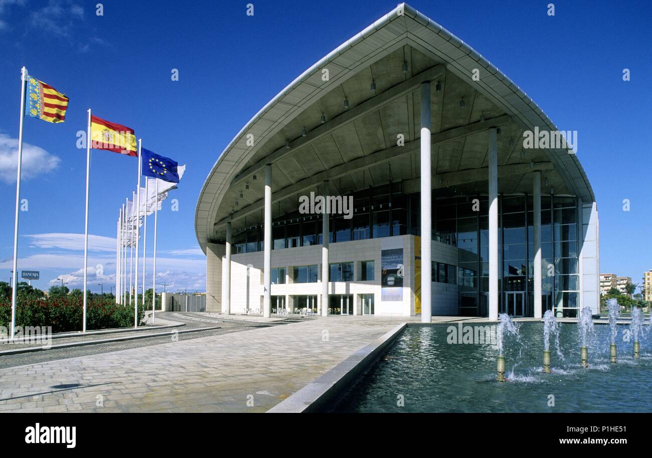 Palacio de Congresos de / Valencia Meeting Palace (designed by ...
