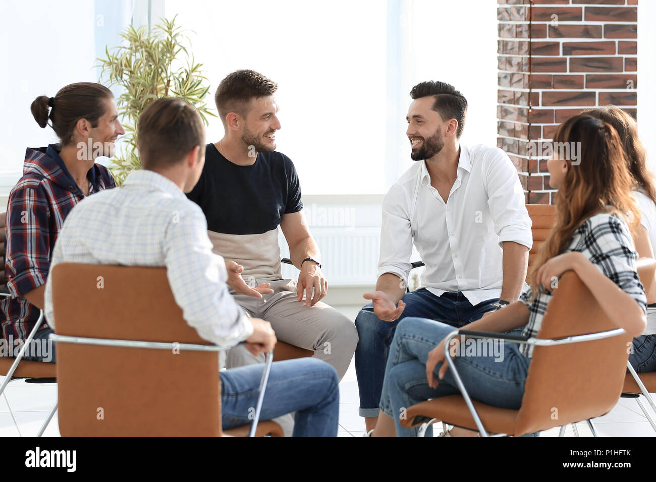 team members argue at the workshop Stock Photo - Alamy
