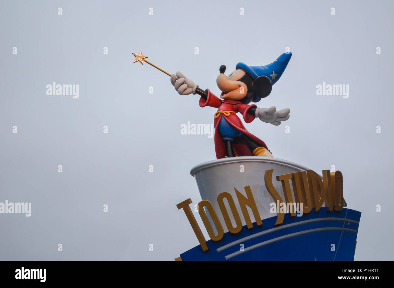 Mickey Mouse in Disneyland Paris Stock Photo - Alamy