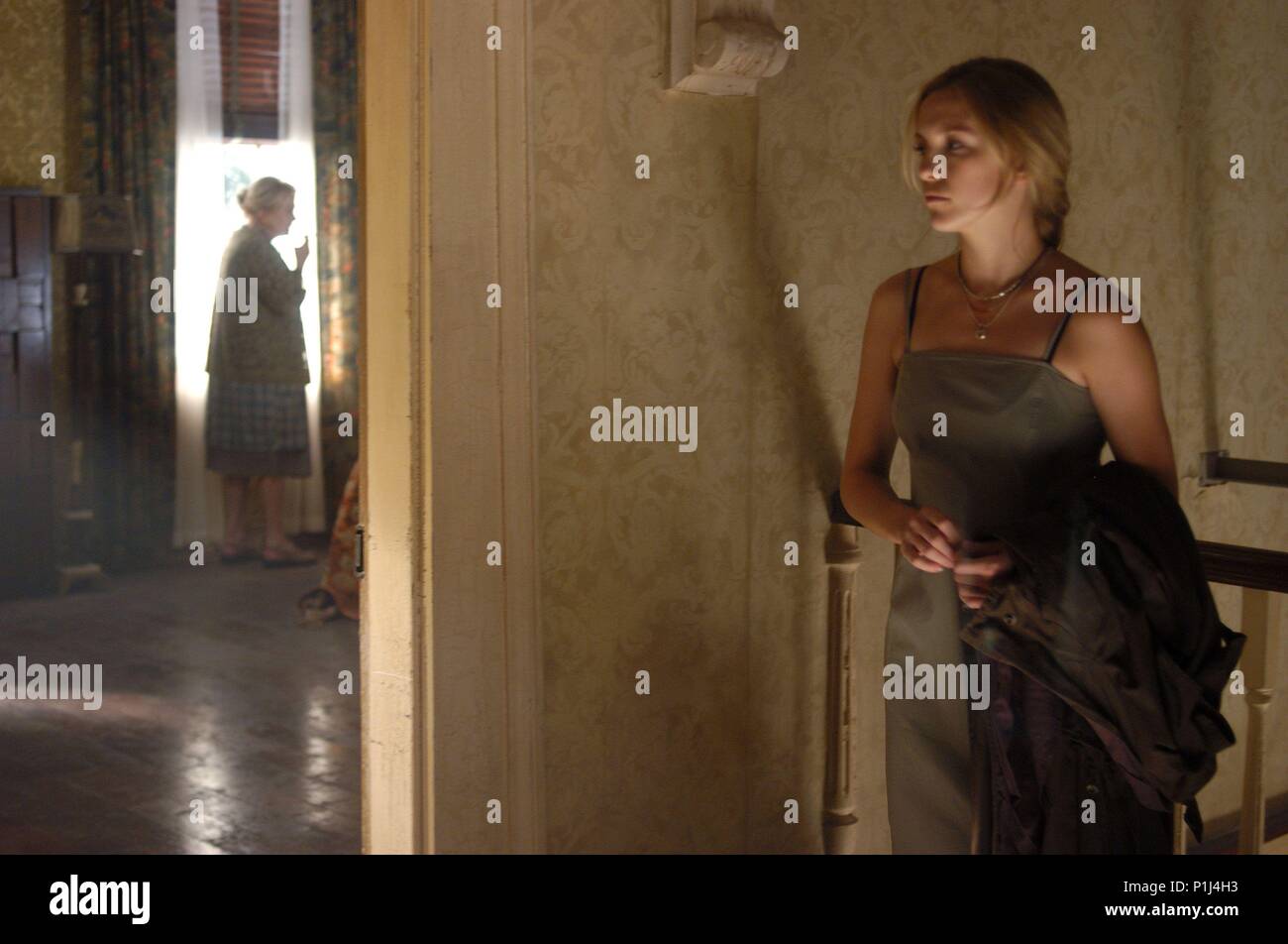 Kate merrick hi-res stock photography and images - Alamy