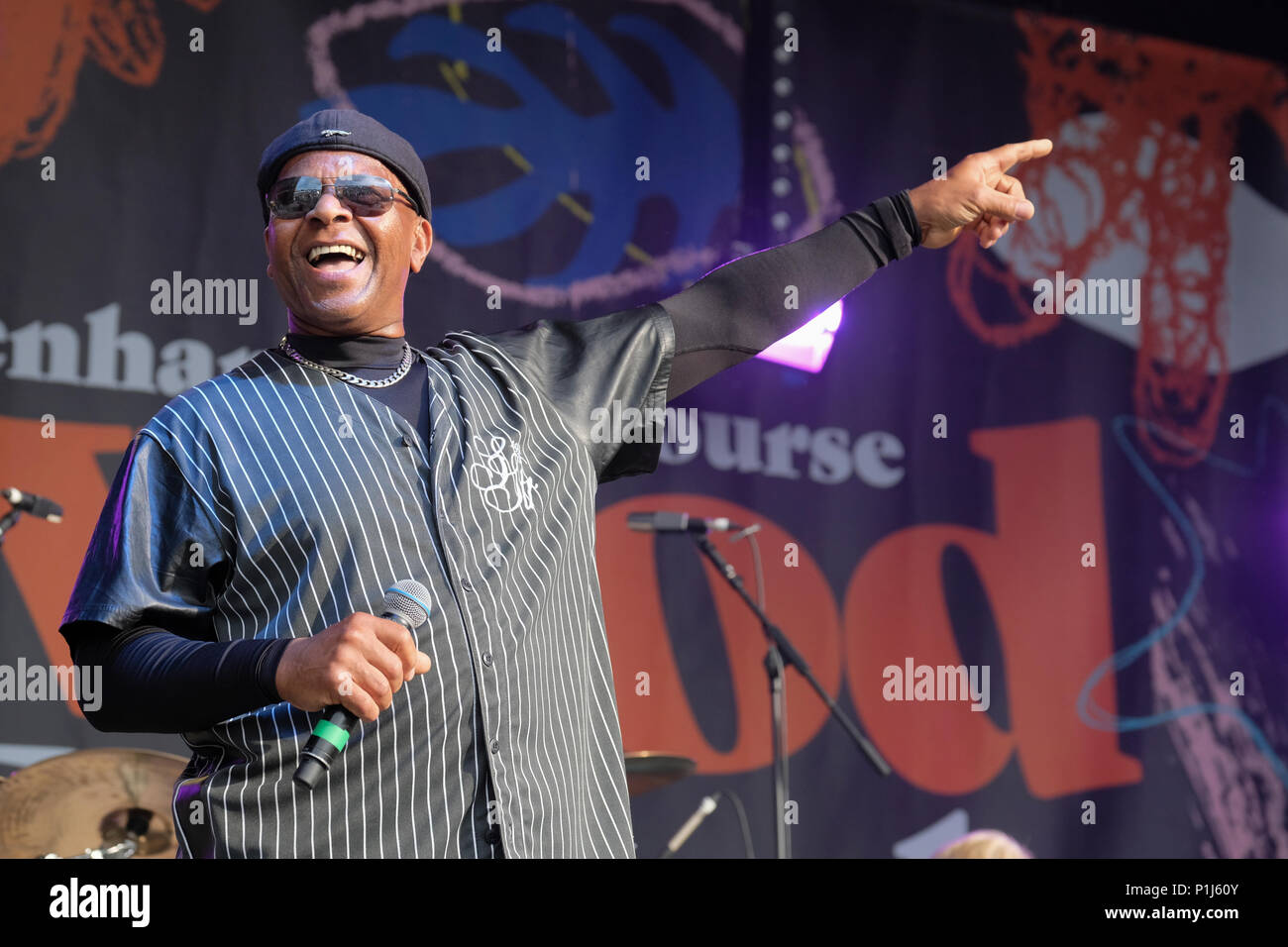 Dave smith hi-res stock photography and images - Alamy