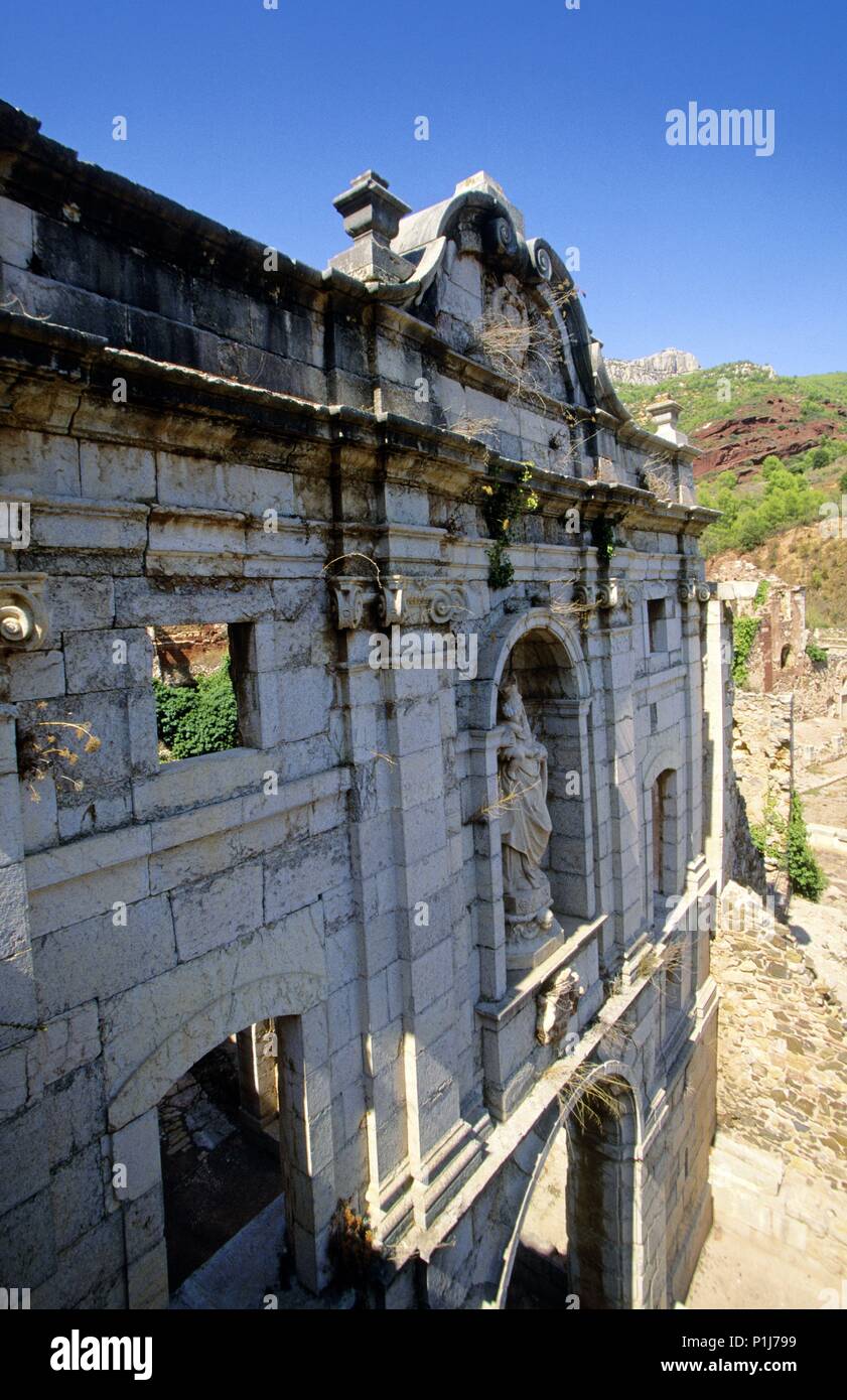 El Priorat: Scala Dei (El Priorat); ruinas de monasterio renacentista ...