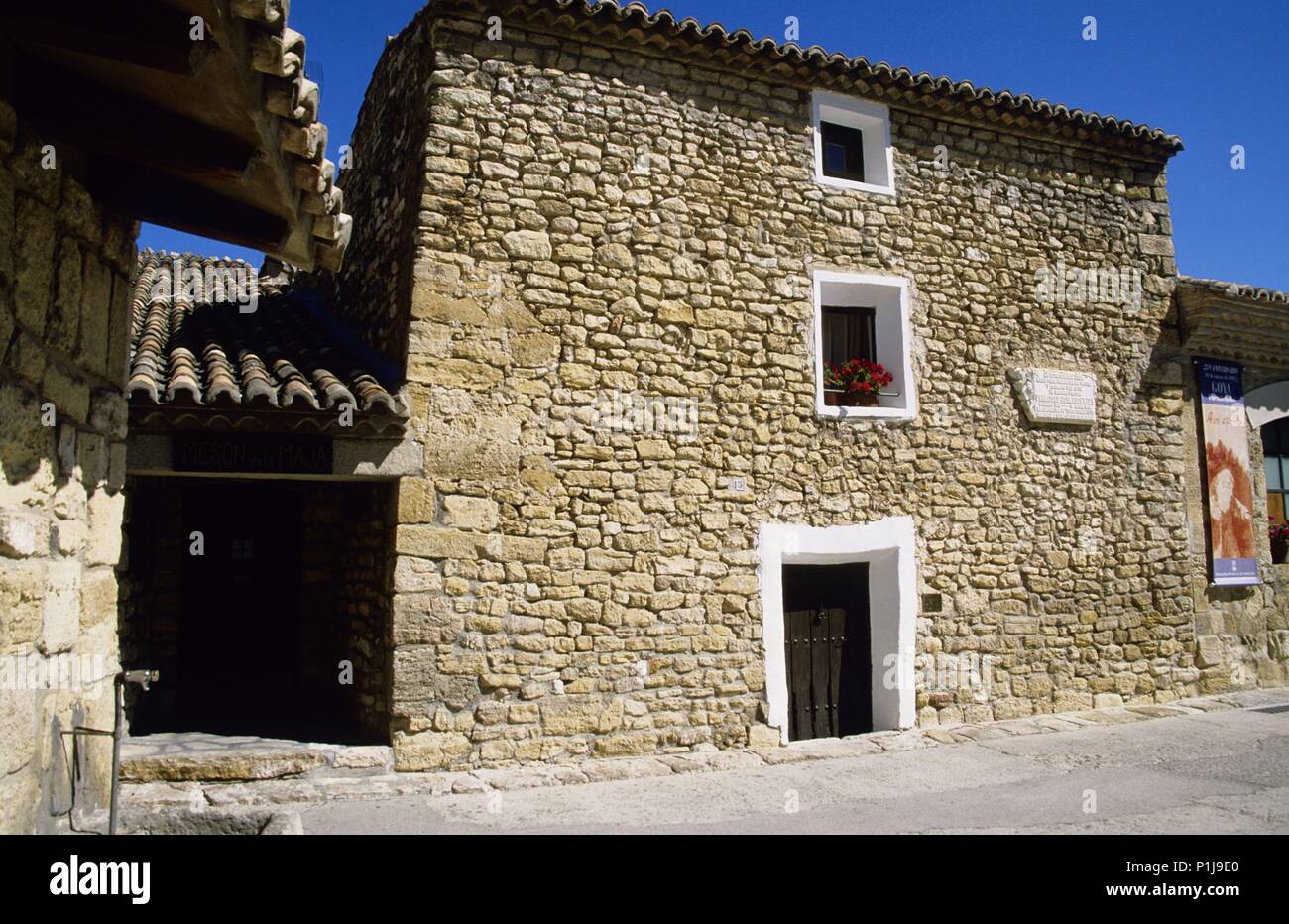 Casa de campo pueblo hi-res stock photography and images - Alamy