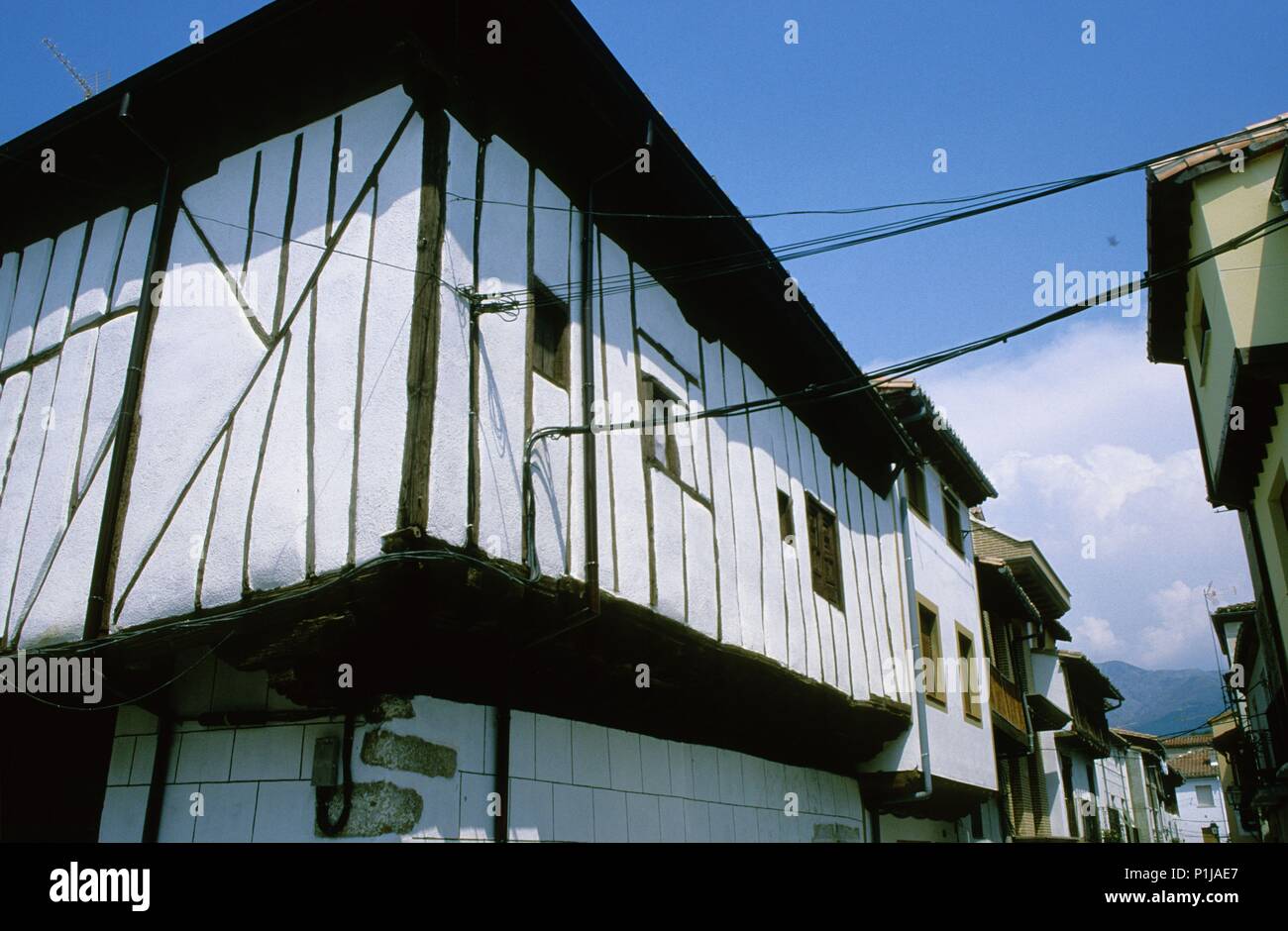 Candeleda, popular architecture (Sierra de Gredos Stock Photo - Alamy