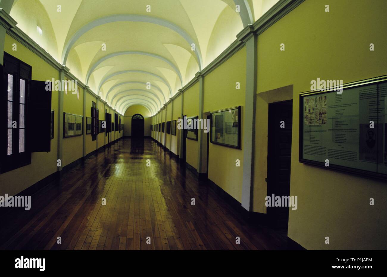 Monasterio de Veruela; zona de "celdas" donde G.A. Becquer escribió ...