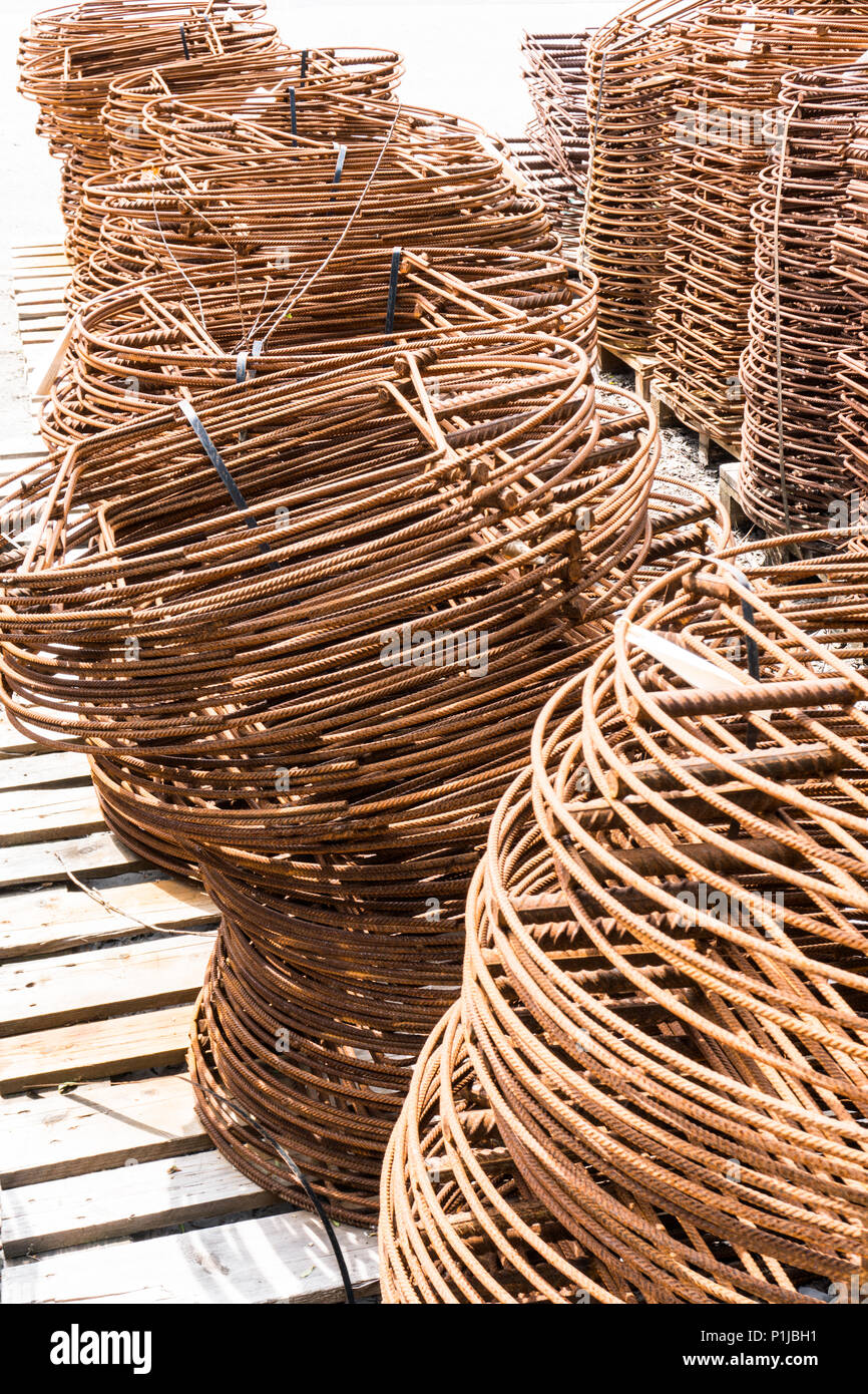 Lay rebar iron hi-res stock photography and images - Alamy