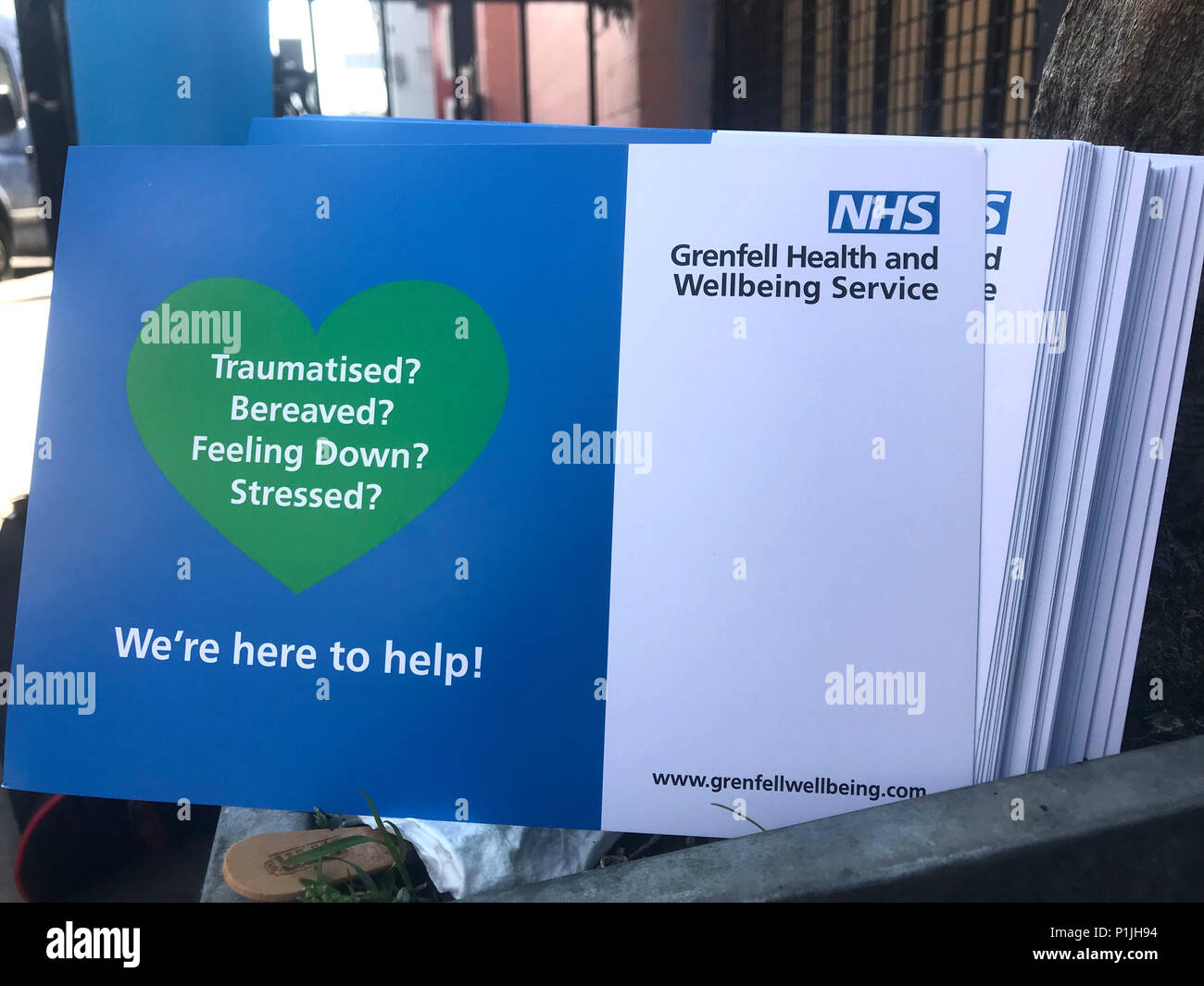 Reach traumatised families struggling hi-res stock photography and ... Reach traumatised families struggling hi-res stock photography and ...