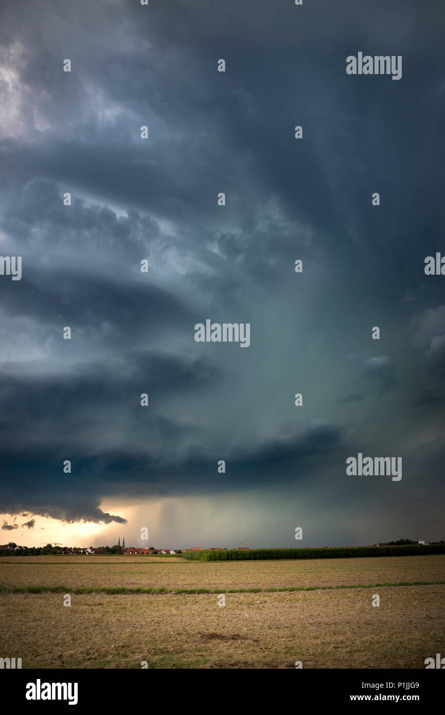 What Is A Tail Cloud