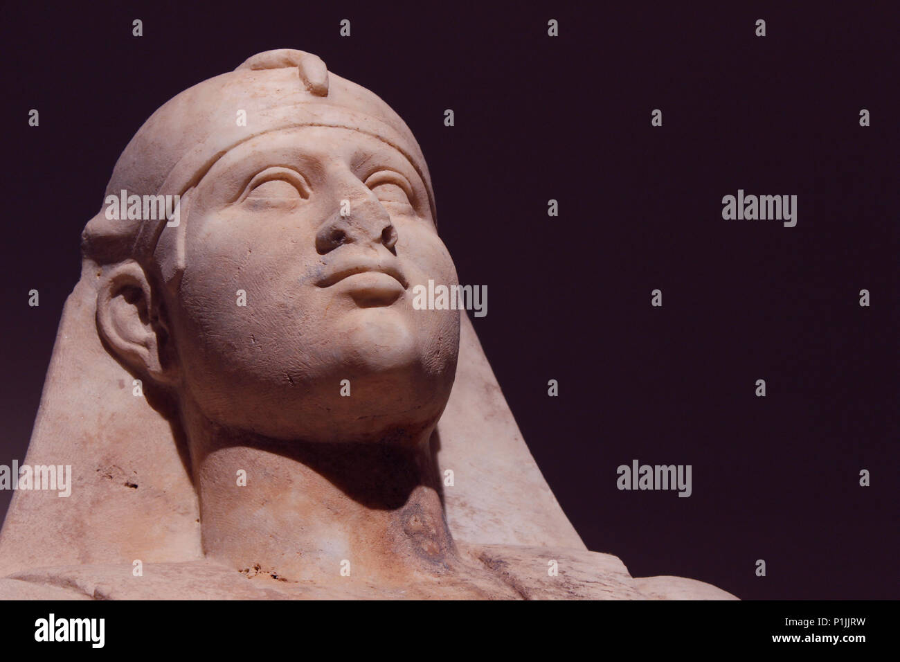 Egyptian god osiris hi-res stock photography and images - Alamy