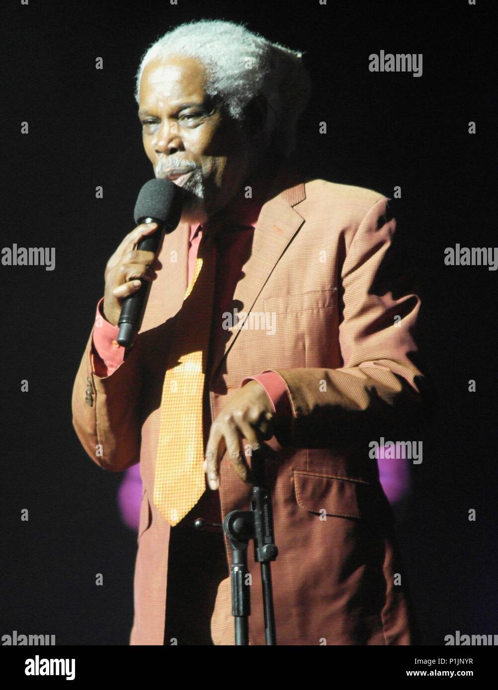Soul singer billy ocean hi-res stock photography and images - Alamy