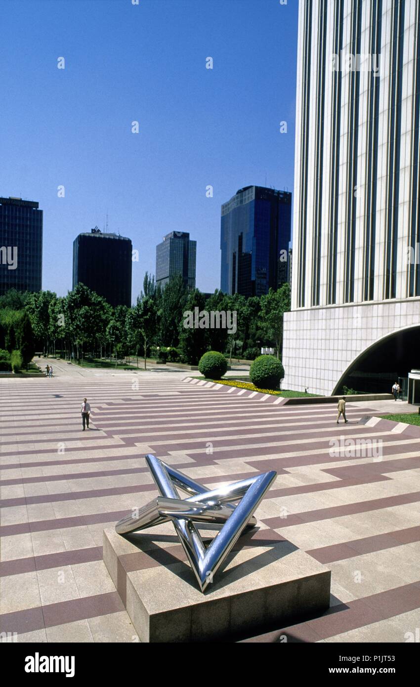 Torre De Picasso High Resolution Stock Photography and Images - Alamy